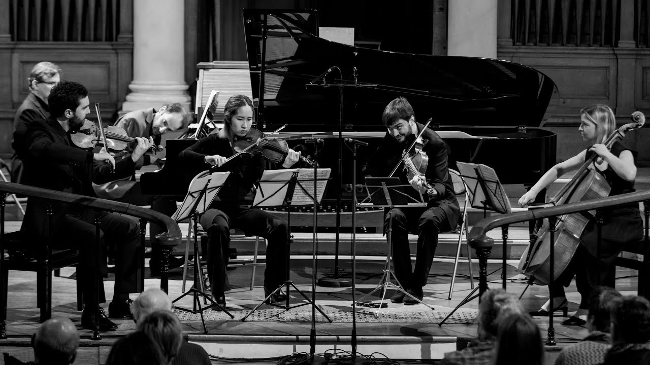 Sinfonietta «Music by the Glass» series | Trio Atanassov avec des ...