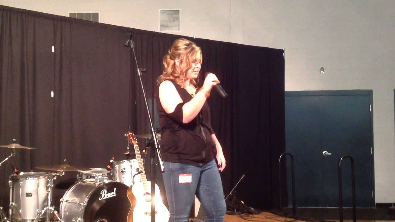 Michelle Ireson ~ Performing Better Dig Two - YouTube