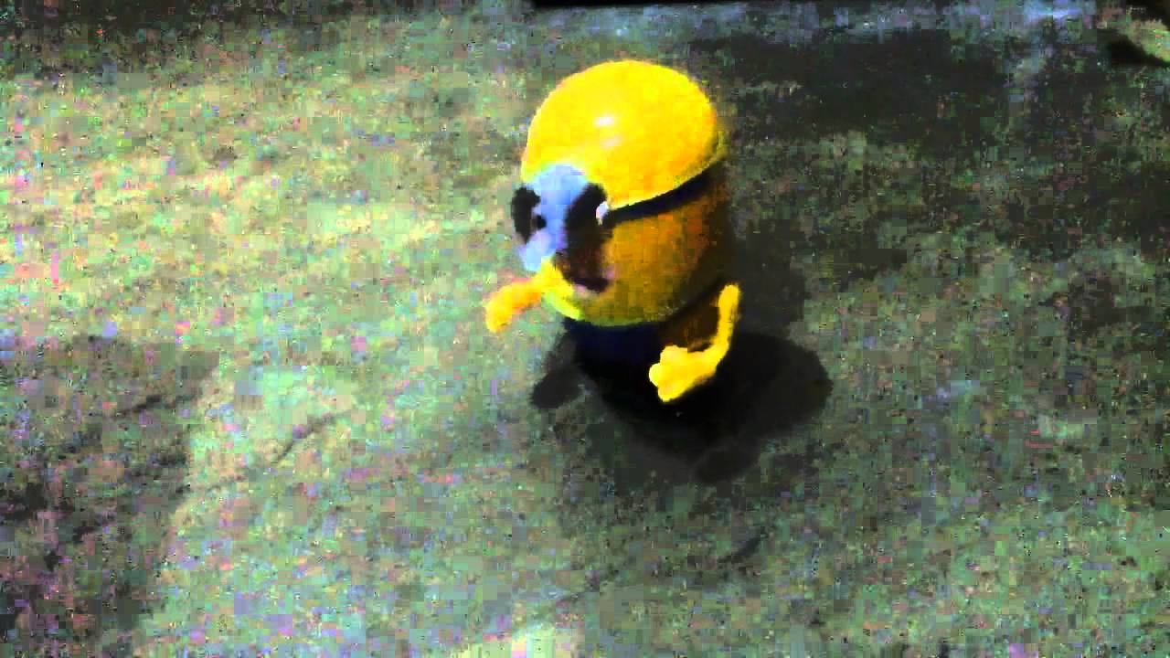 Minion Walking Toy 1 - YouTube