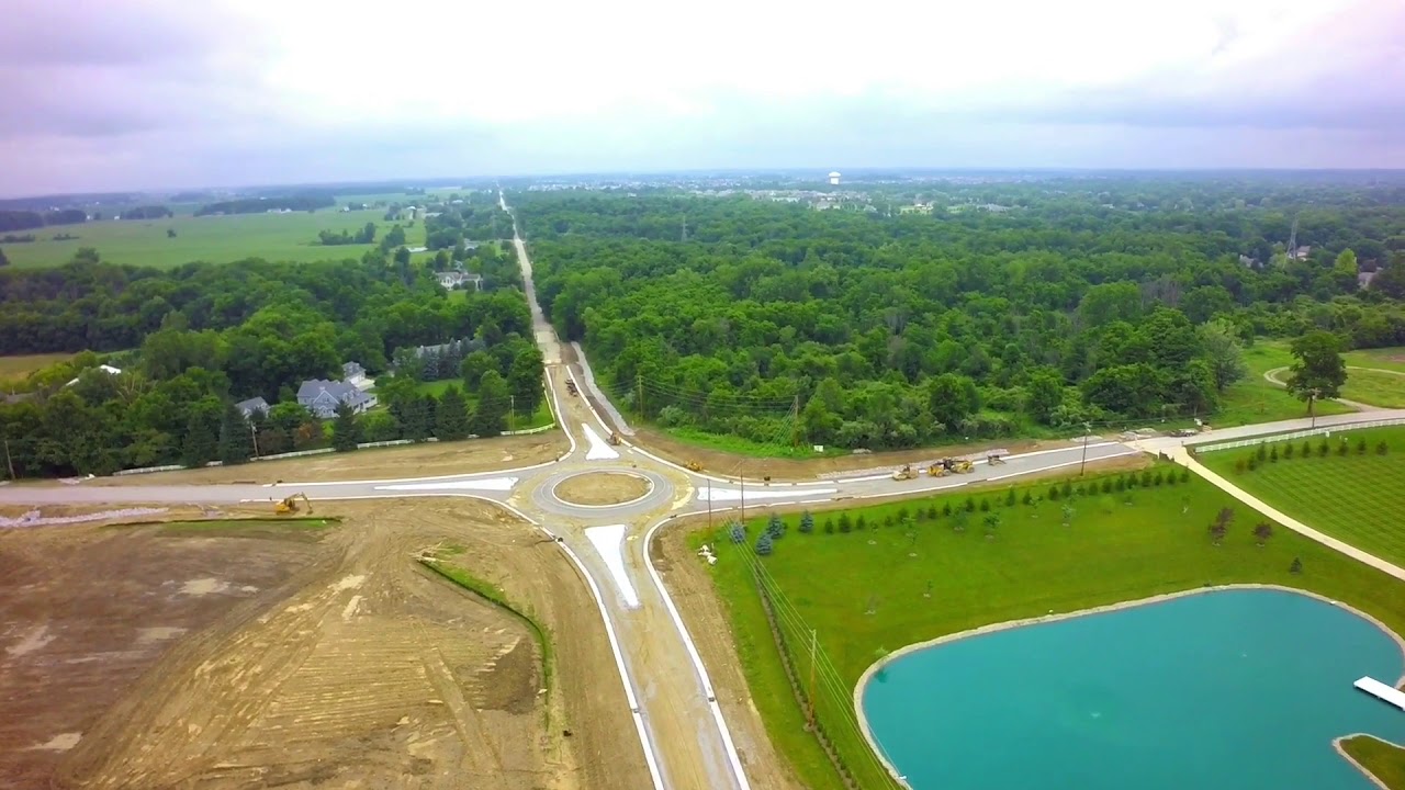 800E/Liberty Mills Roundabout - YouTube