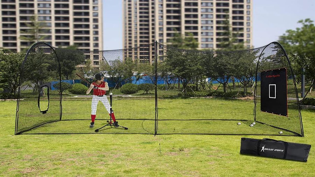 Enjoy excellent baseball time with friends in the backyard - YouTube