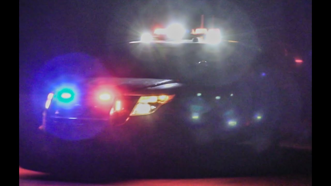 Las Vegas Metropolitan Police Department Ford Explorer Responding Code 3 - YouTube