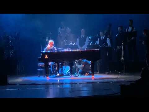 Marco Masini live Assisi 04/10/2019 Ci vorrebbe il mare - piano e voce.