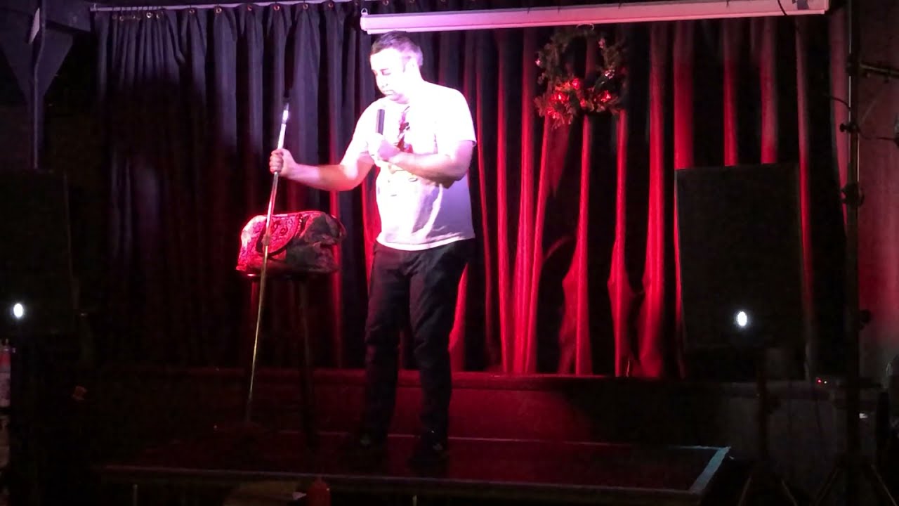 Robbie Schroeder Tony V's Open Mic Izidore Highlight - YouTube