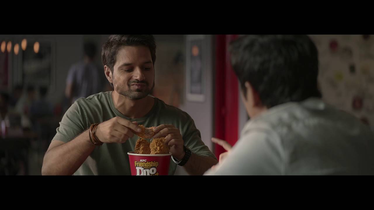 KFC Friendship Bucket 20 black eye - YouTube