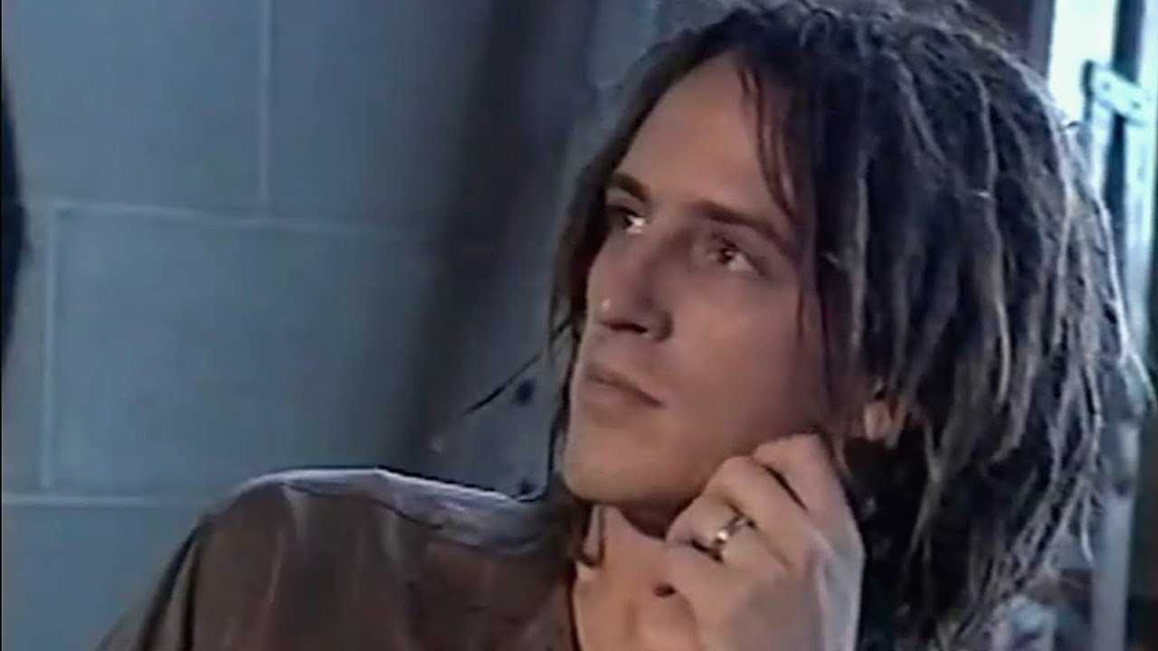 Izzy Stradlin - Interview 1992 | The Story of... Guns N' Roses (2004 ...