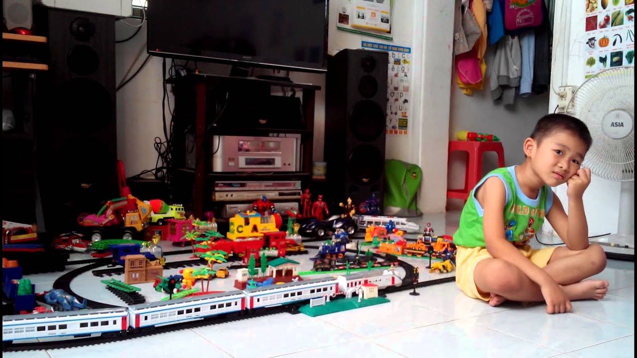 Xe lua do choi - YouTube