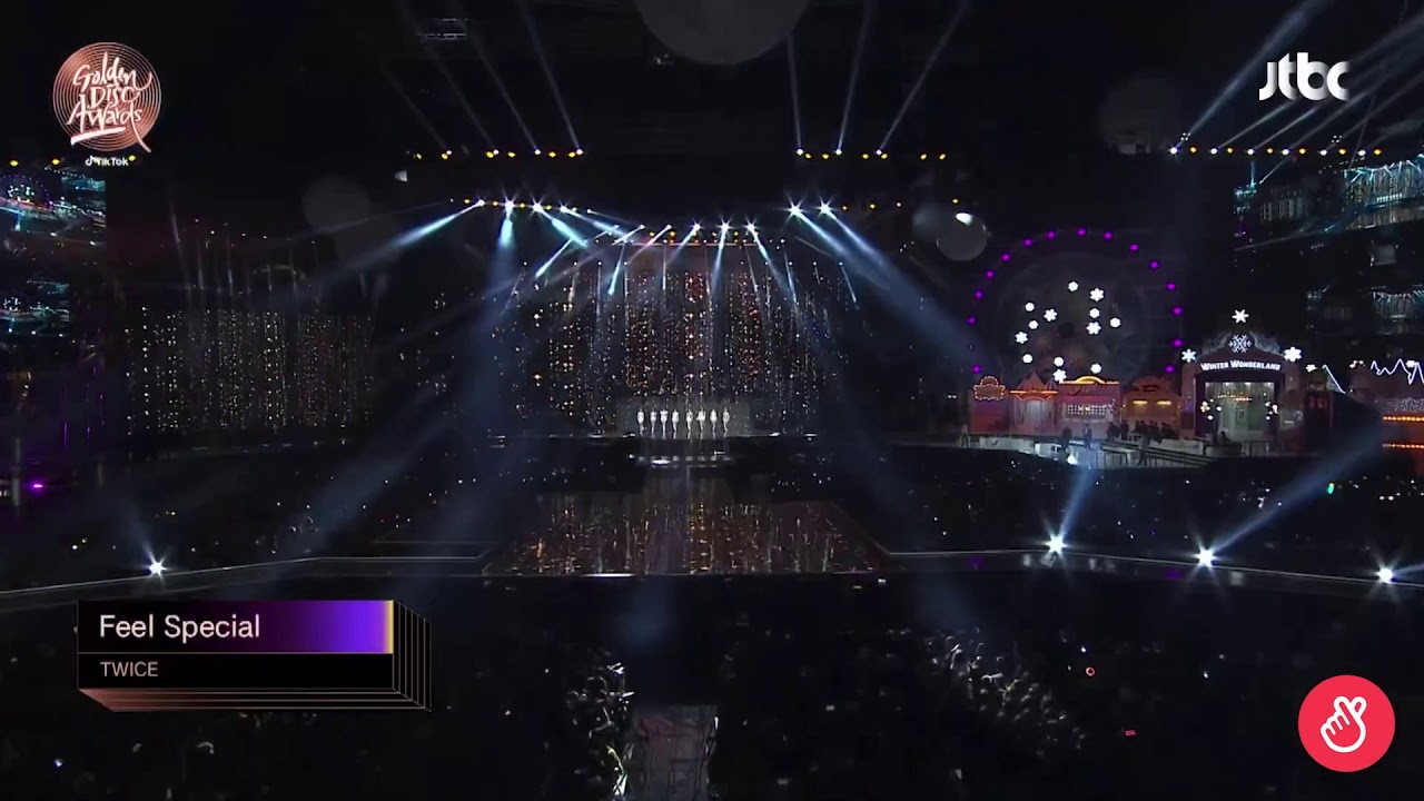 Feel Special 트와이스 ( TWICE ) - Golden Disk Awards 2020 - YouTube