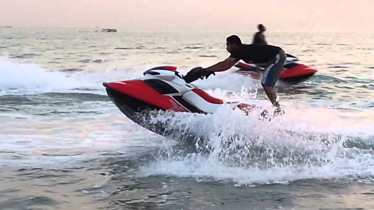 Bahrain jet ski group - YouTube