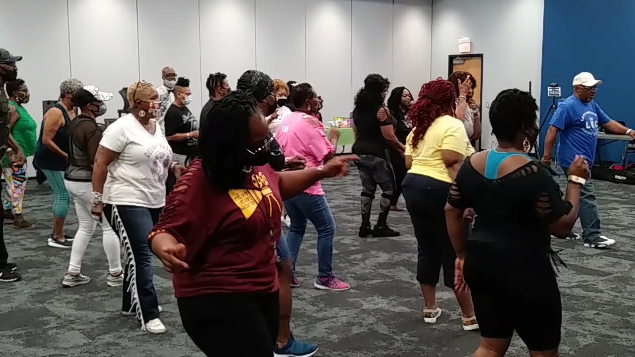 Cut a Rug Line Dance - August 2021 Summer Throwbacks - YouTube