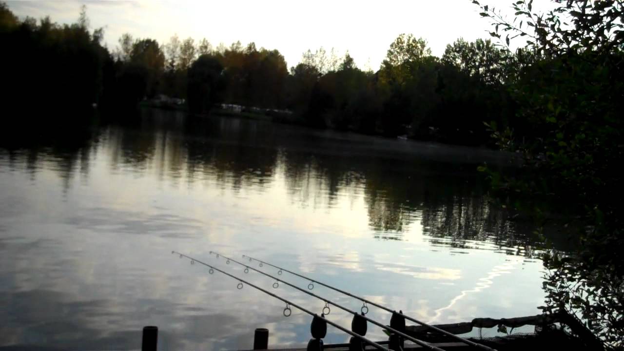 Farm Lake France fishing 2011 part 13 - YouTube
