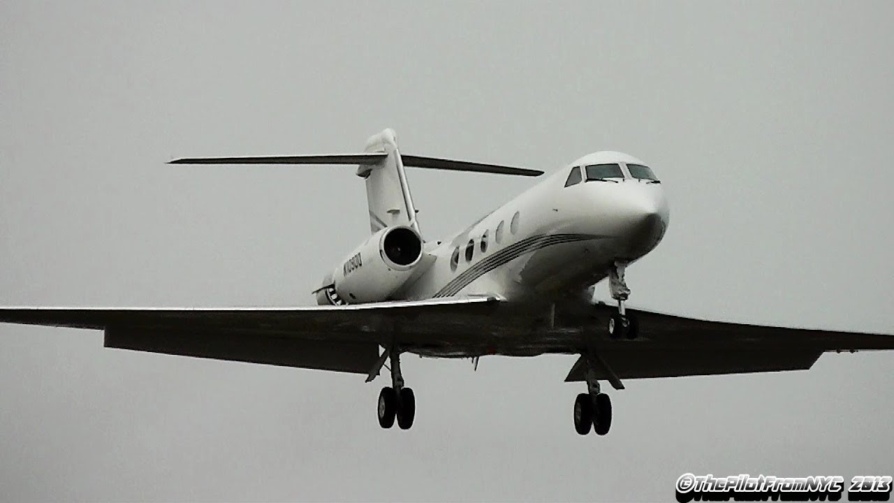 *RARE* Gulfstream Aerospace G-1159A Gulfstream III [N109DD] Landing at ...