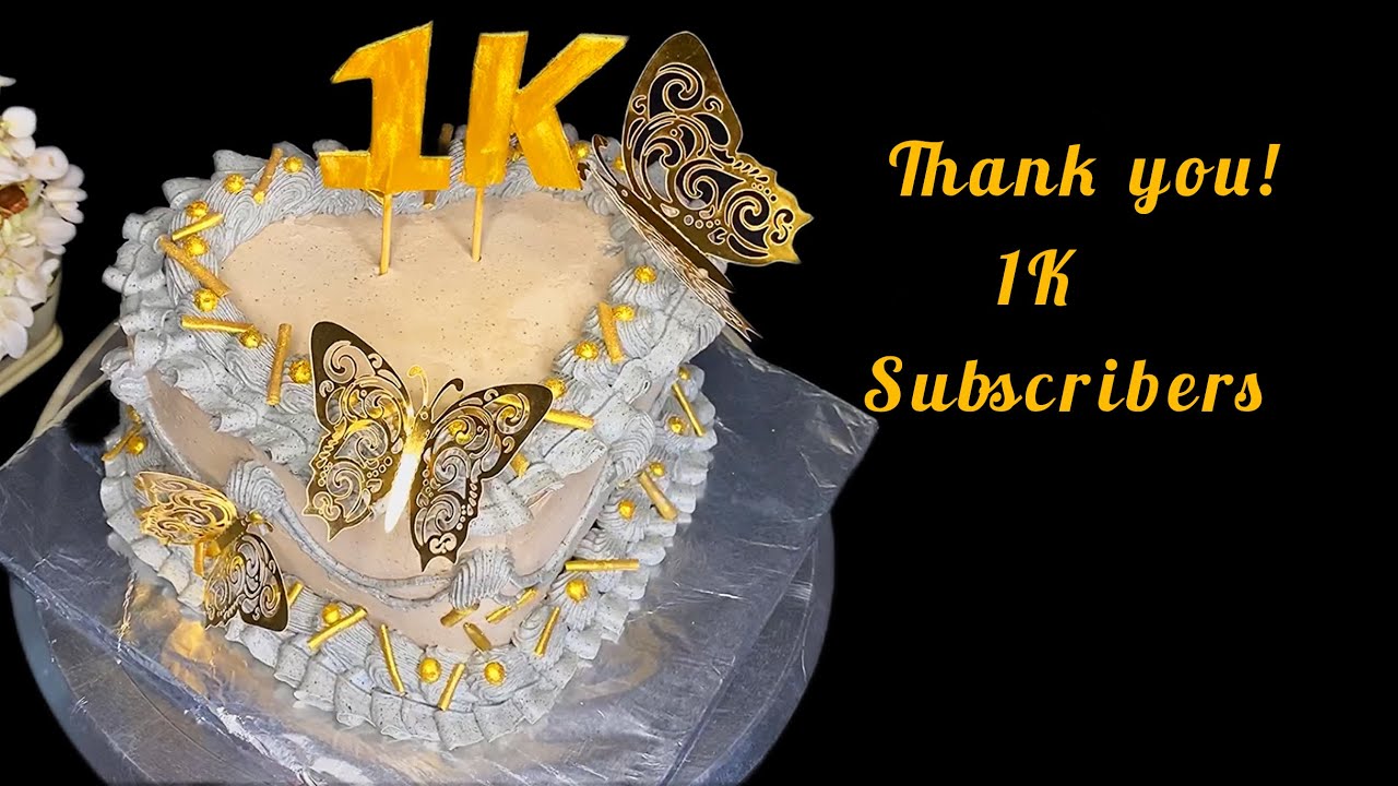 Making a cake for my 1000 SUBSCRIBERS #cakenthings #1ksubscribers #cake ...