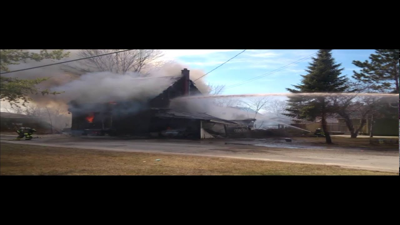 Fire destroys Miramichi Home - YouTube