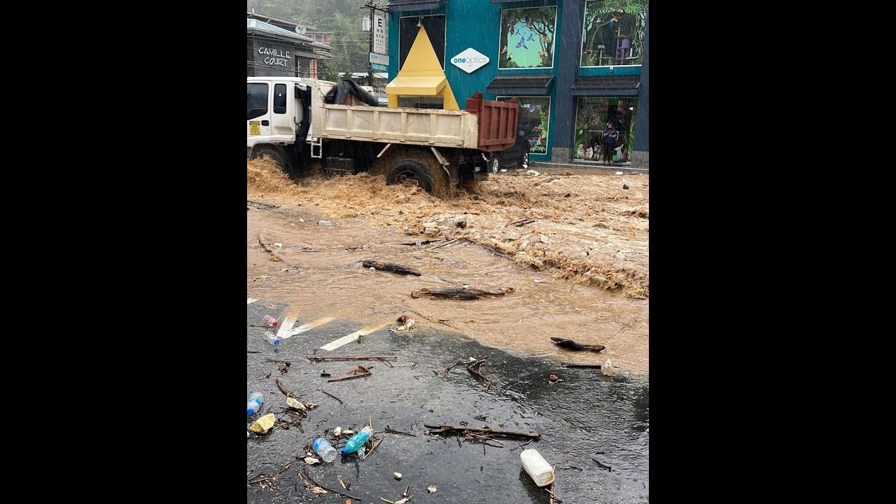 Heavy Rain Flash Flood Mudslide Trinidad News Youtube