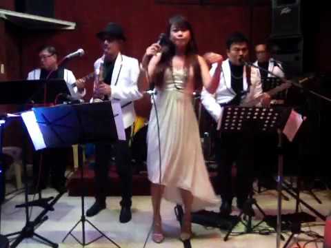 east wind band - YouTube