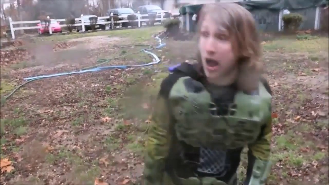 Alan Tells Mcjuggernuggets to shut up - YouTube