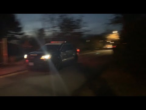 South Hadley, MA Police Unit 80 Responding/ Arriving Code 3 - YouTube