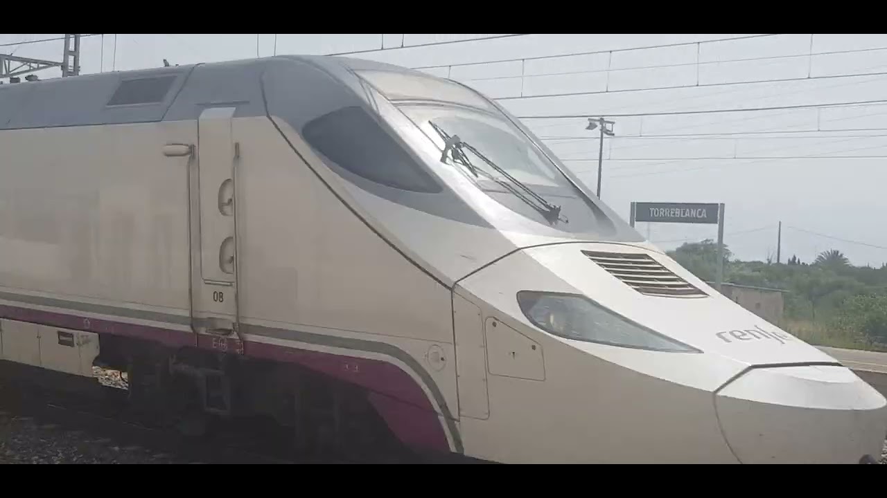 Here is the Double Alvia Train in Torreblanca Sunday 16 July 2023 - YouTube