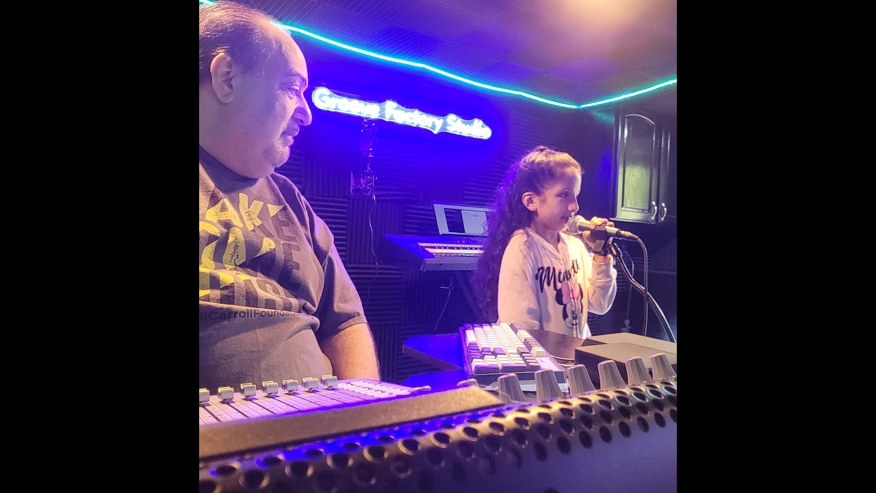 Our "Immersive Mobile Educational Recording Studio" - YouTube