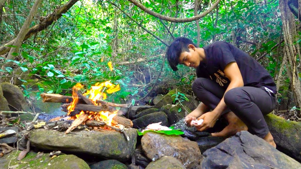 Survival In Forest - Finding Water In The Forest Will Make a Reservoir ...