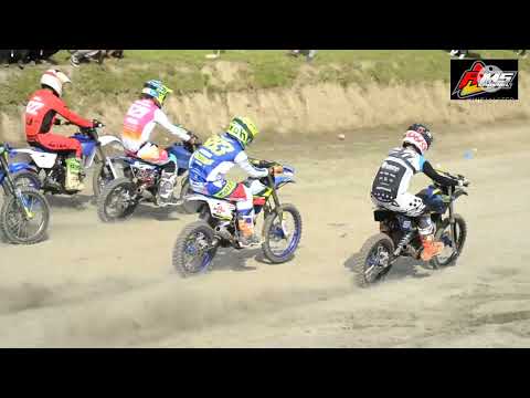 walaupun distat nyangkut / diakhir power fuul dengan hasil yg maximal. M FAUZI 23 LAJU ZUSRI 702