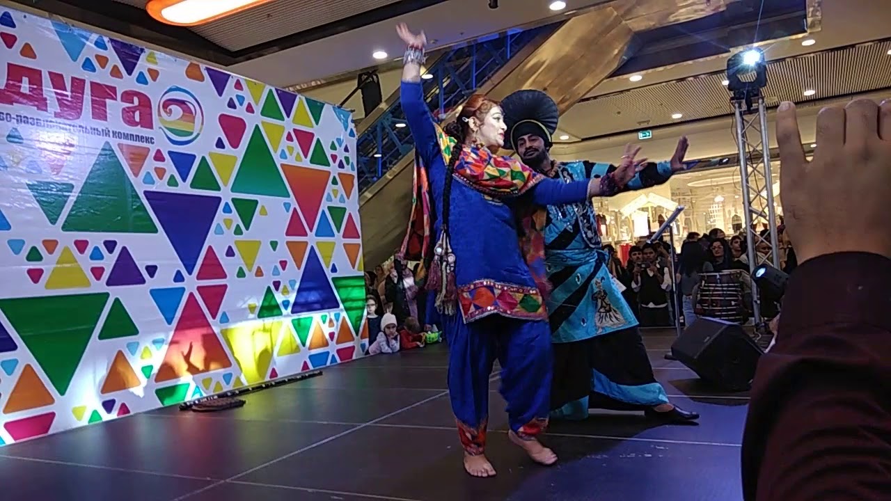 India kalchar videsi thumka - YouTube