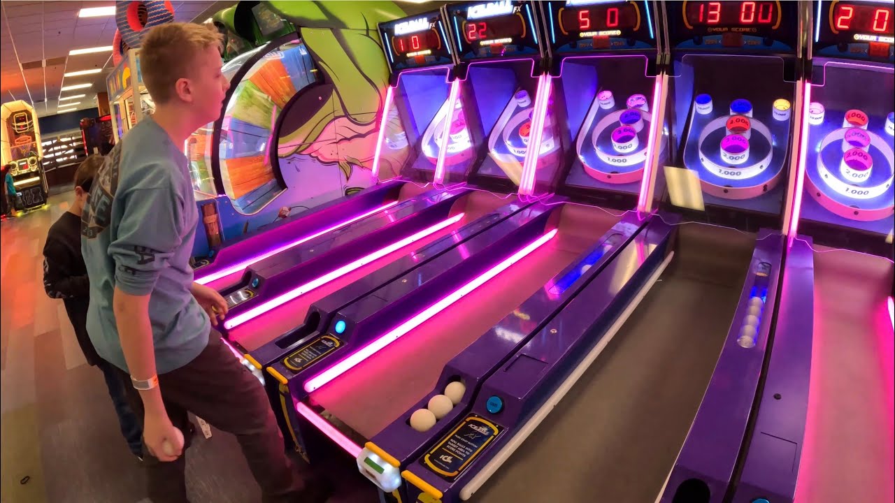 Knucklehead’s, OLD SCHOOL TICKET ARCADE!! Virtual Reality Game, Rides ...