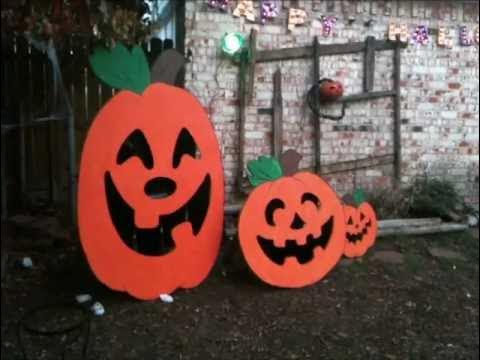 Pumpkin Patch Toss-Halloween Party Game - YouTube