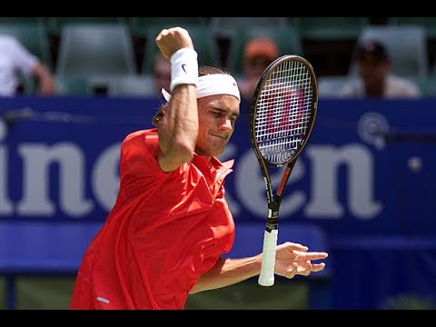Roger Federer vs Arnaud Clement Australian Open 2001 Highlights