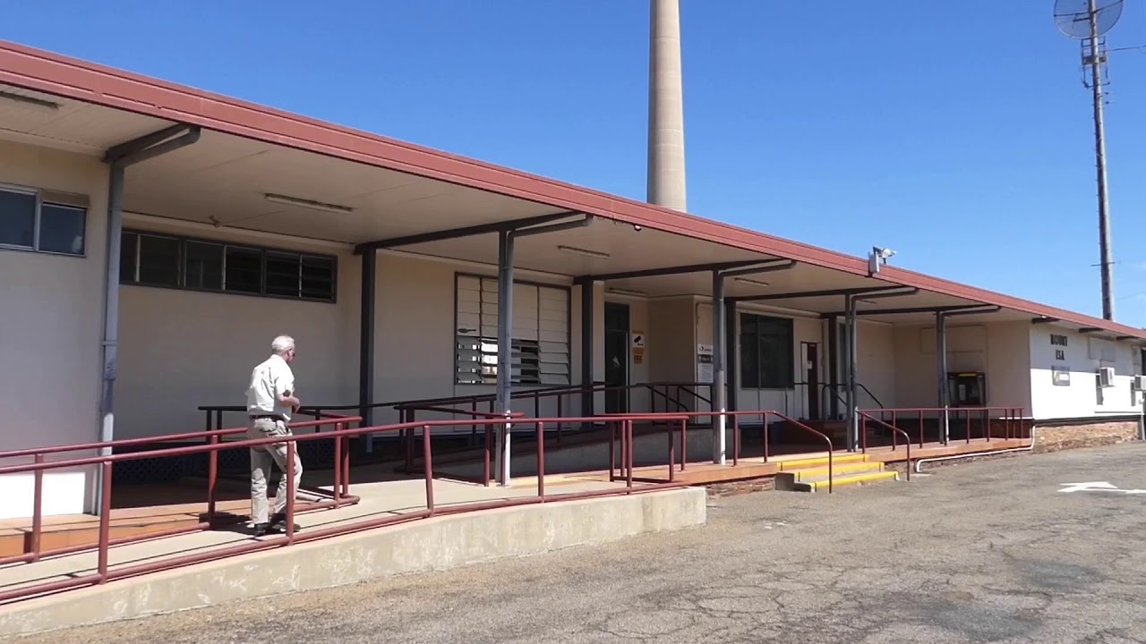 Mount Isa railway station - YouTube