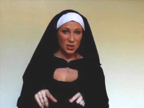 tutkulu rahibe soyunuyor | porno sever misiniz?
