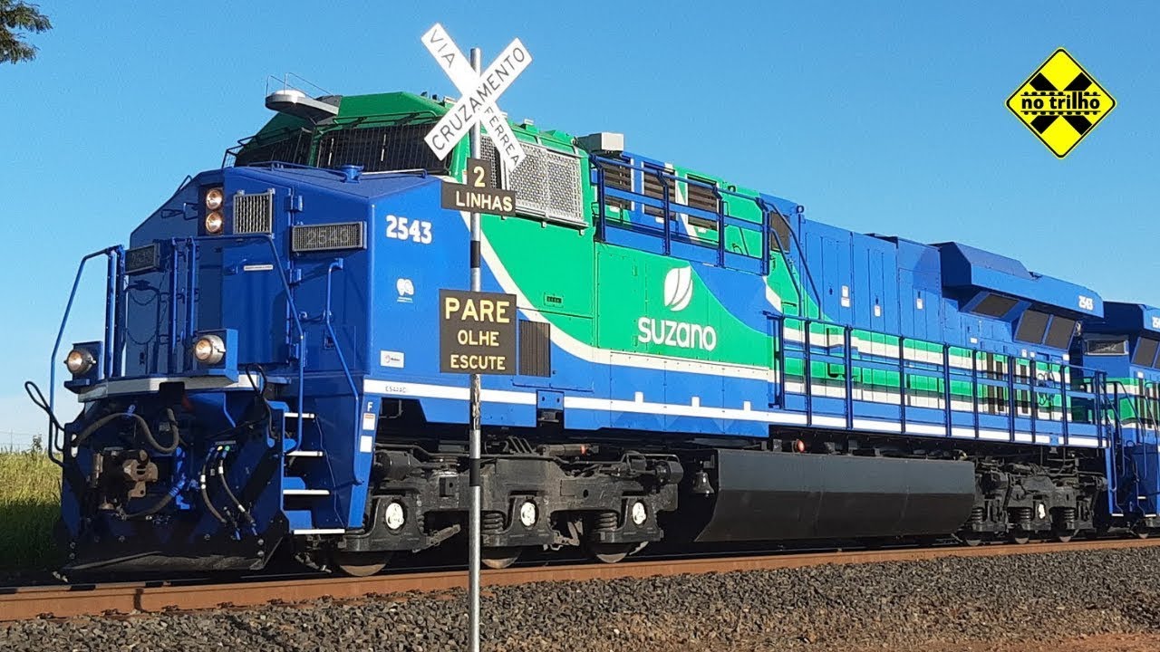 Novas Locomotivas ES44ACi Suzano - YouTube