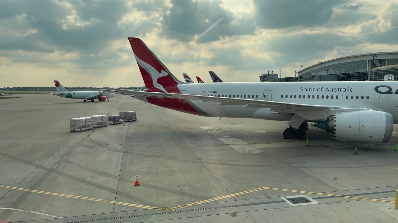 Flight Control Check - YouTube