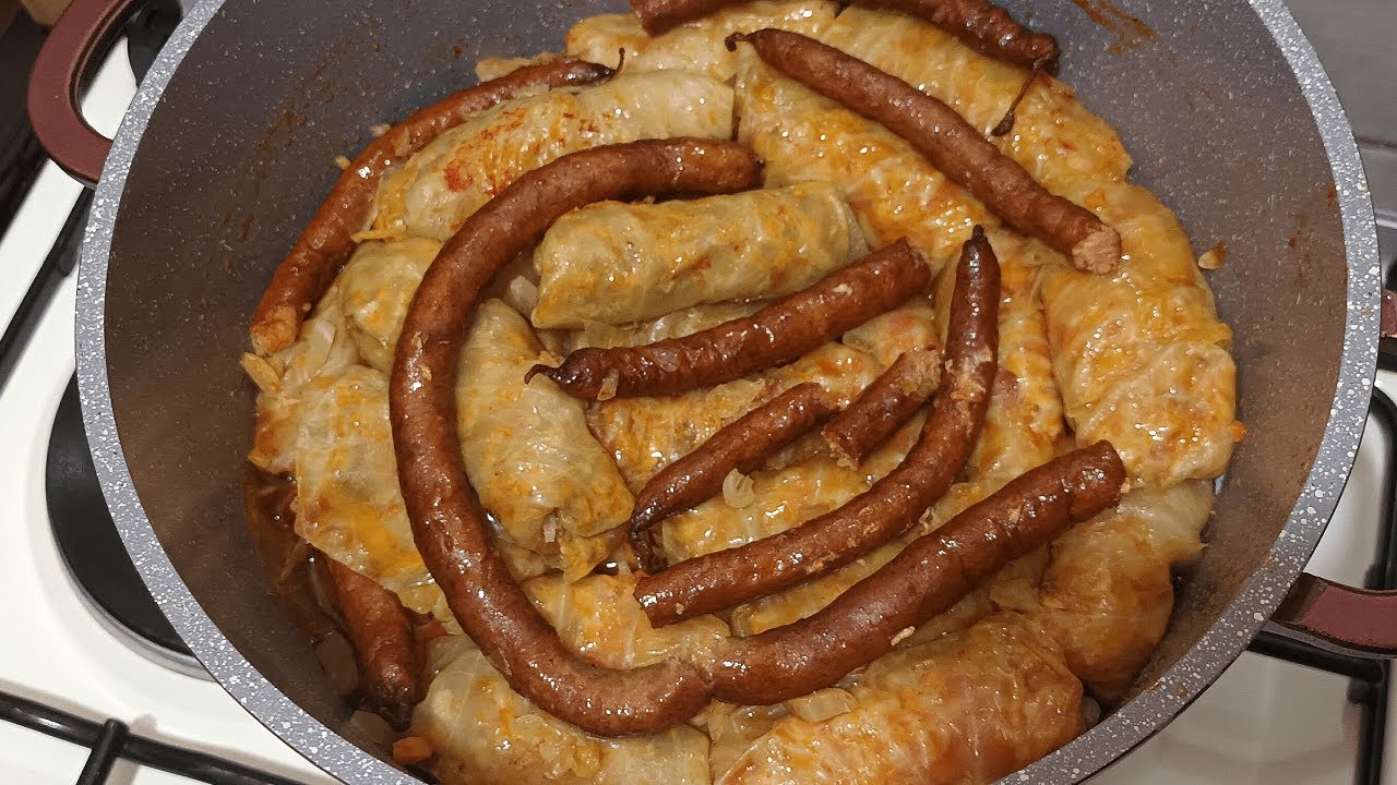 SARMALE DIN CARNE DE PUI IN FOI DE VARZA MURATA - YouTube