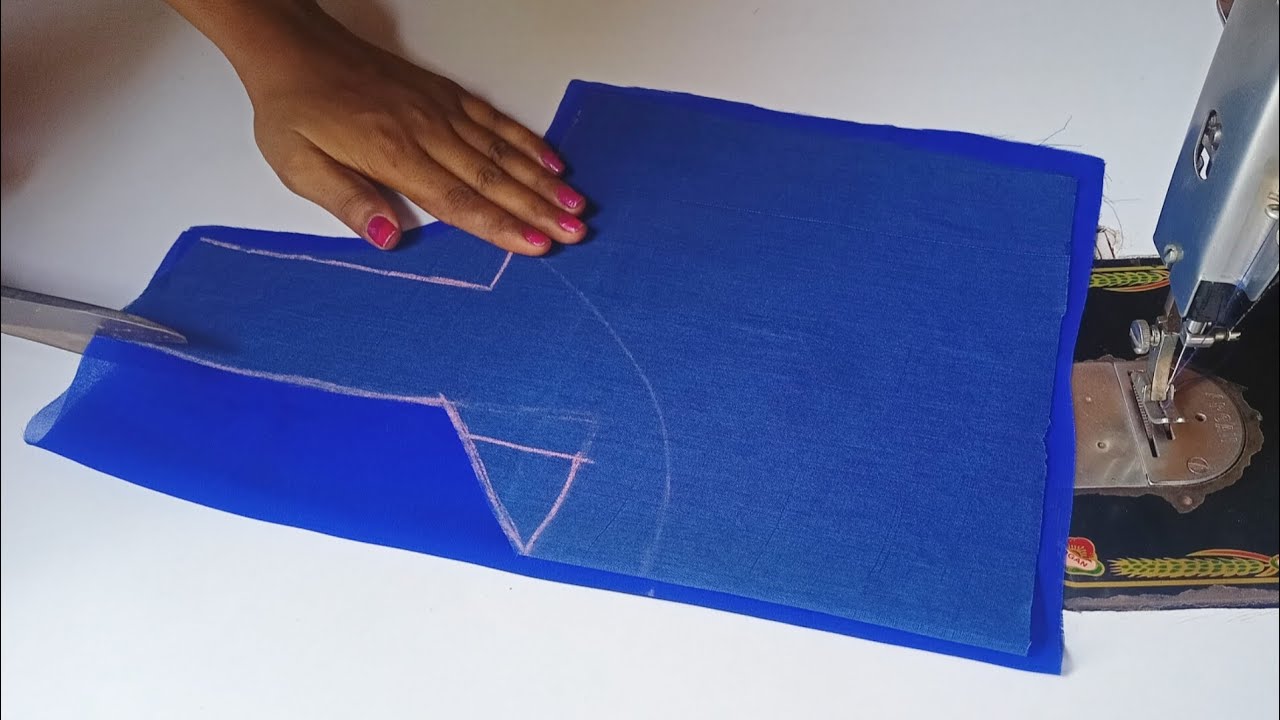 Blouse Ka Design || Simple And Easy Blouse Back Neck Design || Cutting ...