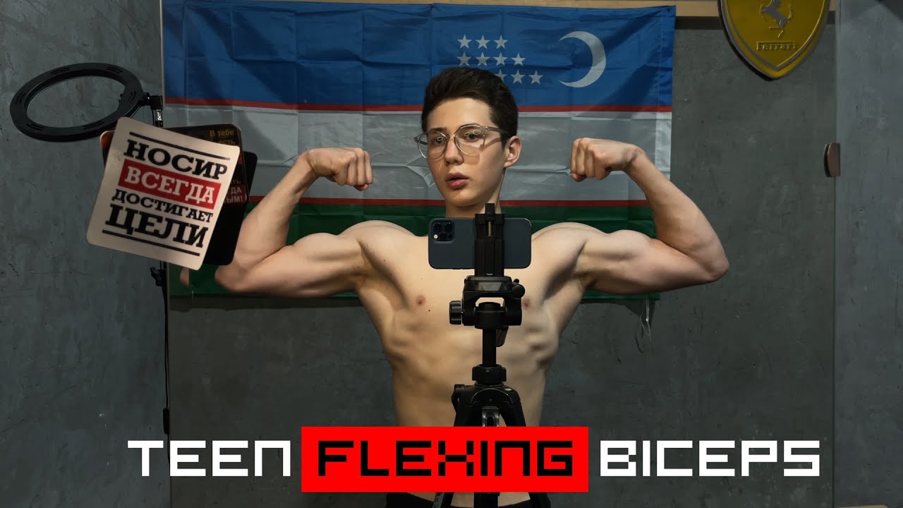 15 Years Old ATHLETIC Teen Flexing BICEPS #9 - YouTube