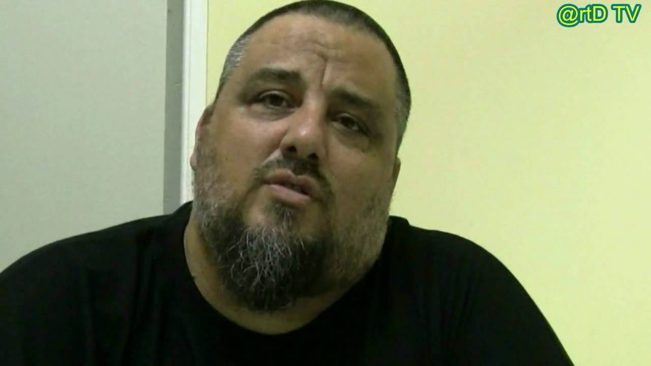B.D. FOXMOOR ΣΥΝΕΝΤΕΥΞΗ ΣΤΟΝ ΓΙΑΝΝΗ ΚΑΡΑΜΠΙΤΣΟ 30 6 2010 - YouTube