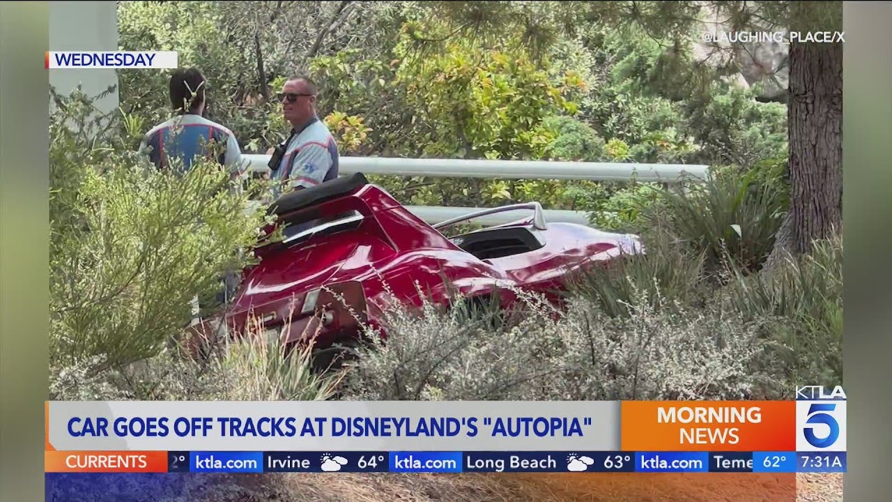 Autopia car ends up in bushes after derailing at Disneyland - YouTube