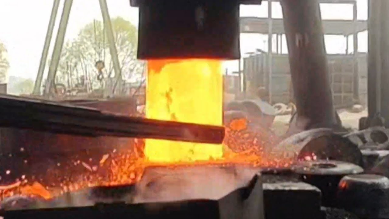 Forged giant shaft | Amazing heavy duty forge video - YouTube