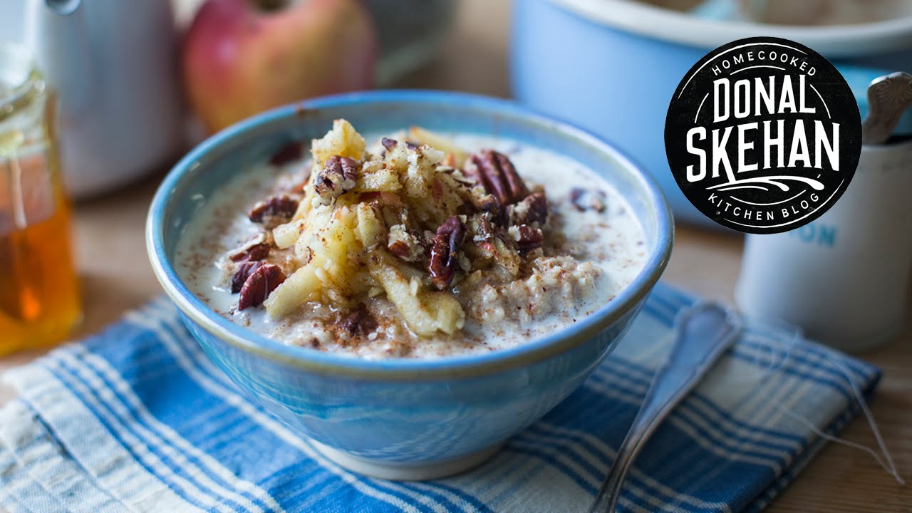 Apple & Cinnamon Porridge - YouTube