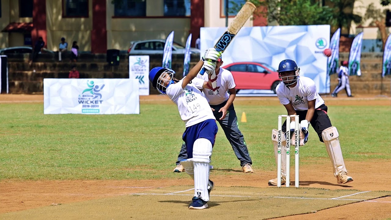 ŠKODA SINGLE WICKET | SOUTH INDIA - YouTube