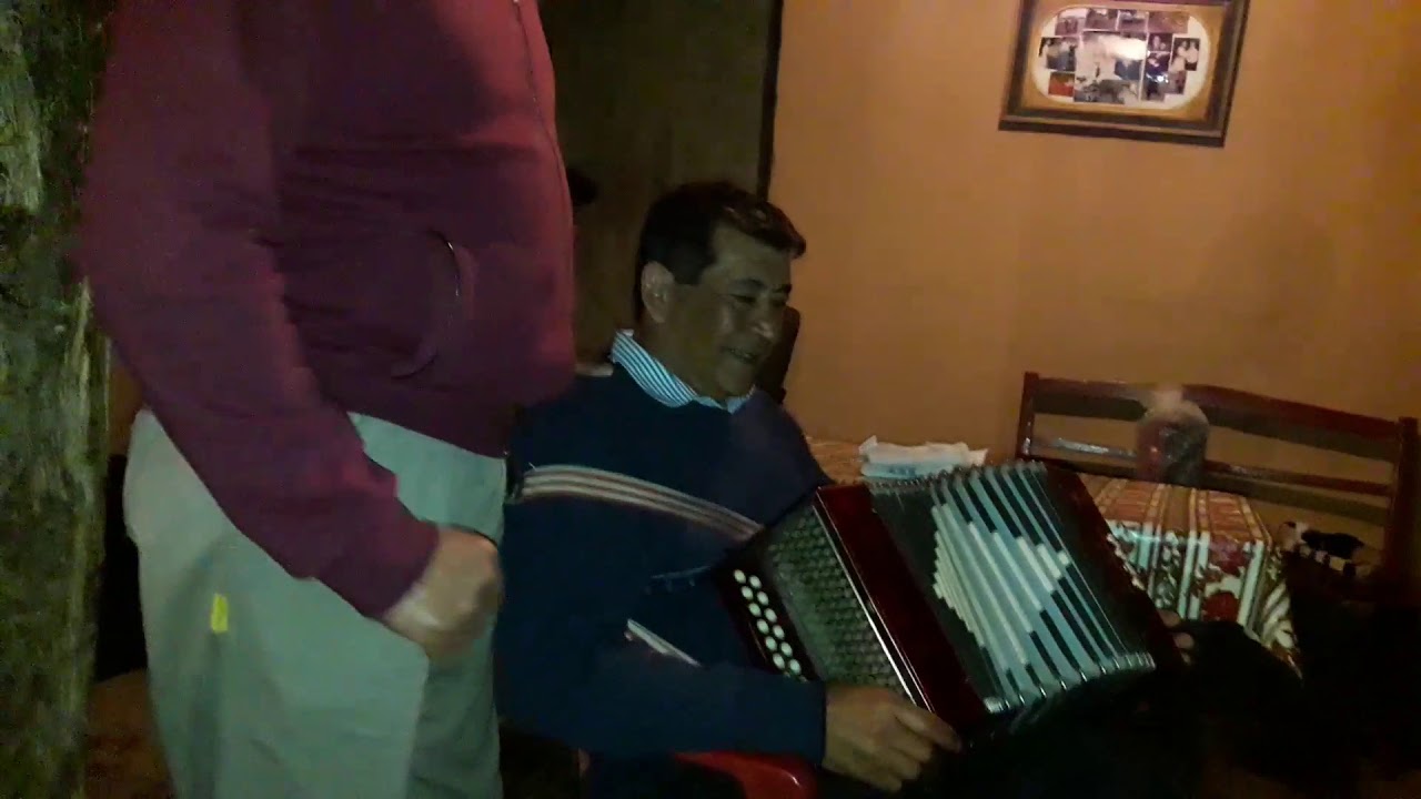 Ke lindo recuerdo en los juries una conferencia jaja - YouTube