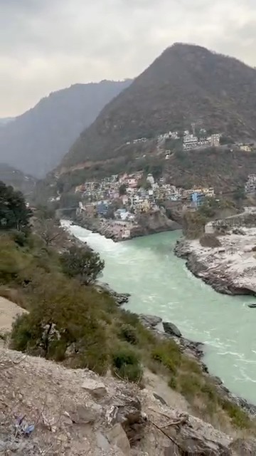 Devprayag 📍- It is the place where the rivers Alaknanda and Bhagirathi ...