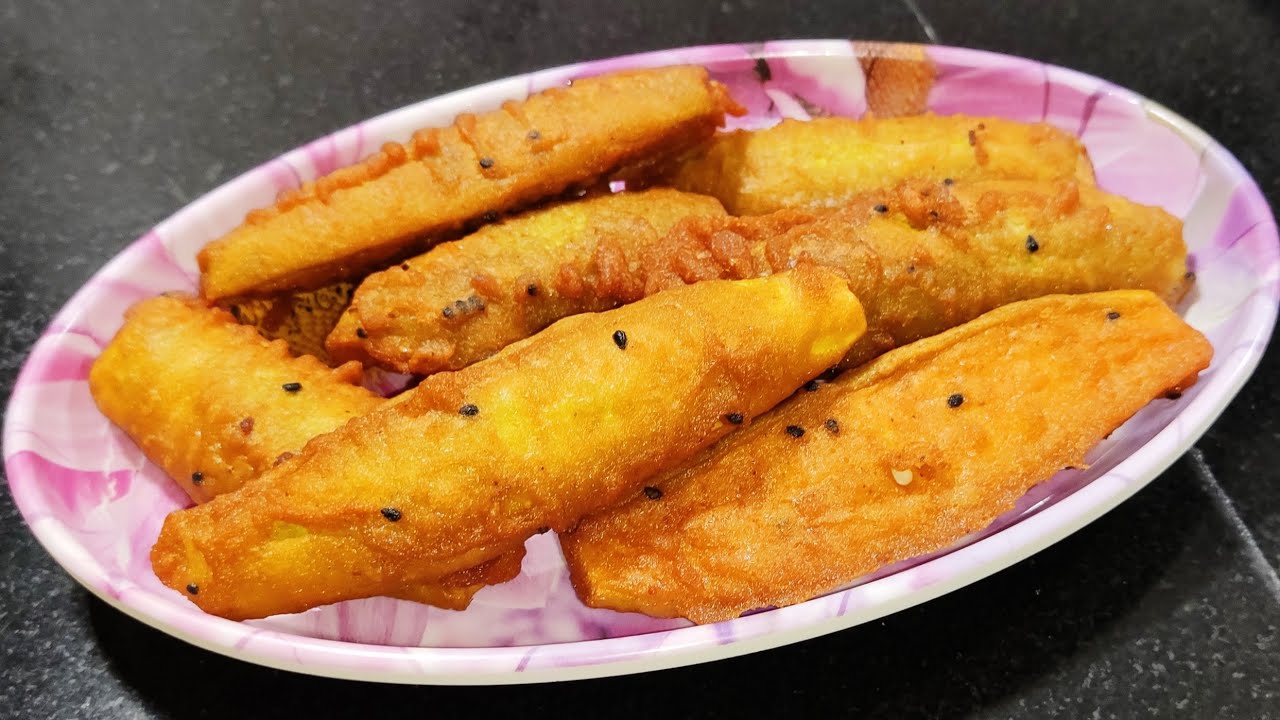 Crispy Parwal Fry | Pointed Gourd fritters recipe in Hindi - YouTube