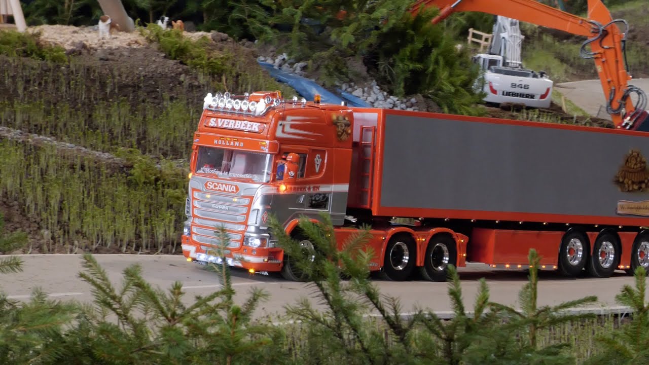 RC Trucks- Faszination Modellbau Friedrichshafen 2023 part1 - YouTube