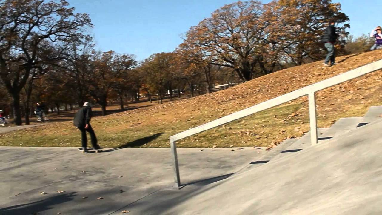 Augsburg Skatepark in Richfield MN with 3rd Lair - YouTube