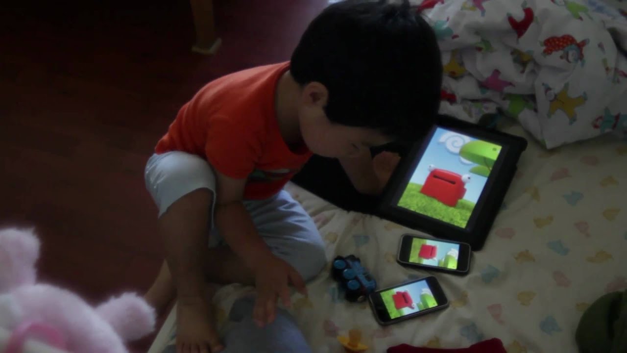 Talking Carl with 2 iPhones and 1 iPad Symphony - YouTube