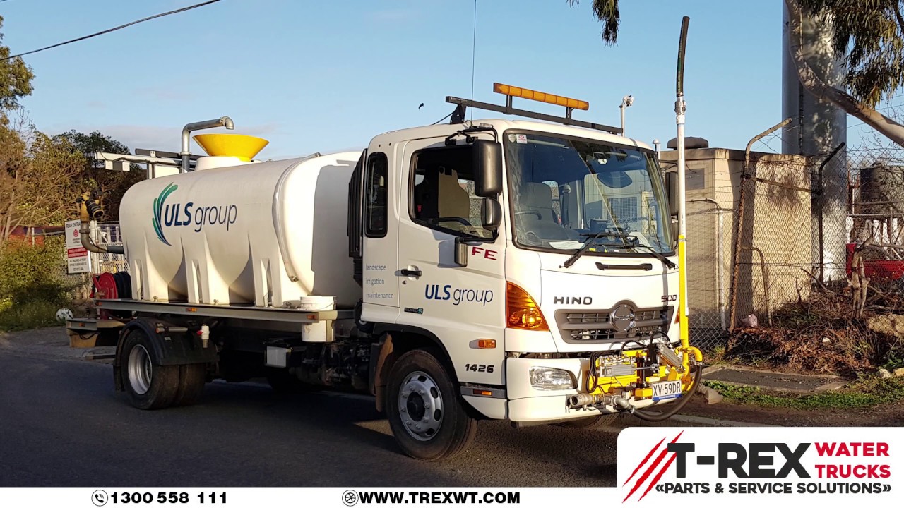 T-Rex Tree Watering Boom - YouTube