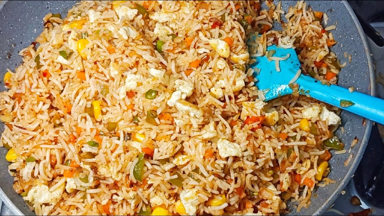 Schezwan Egg Fried Rice | Restaurant Style Schezwan Fried Rice | Indo ...